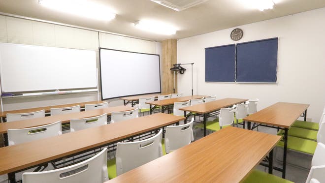 【新宿西口徒歩1分!オフィスビル!同規模で最安!24名】土足可!プロジェクター・WiFi無料!ふれあい貸し会議室 新宿No39の写真7