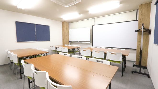 【新宿西口徒歩1分!オフィスビル!同規模で最安!24名】土足可!プロジェクター・WiFi無料!ふれあい貸し会議室 新宿No39の写真9