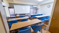 <マラソン会議室>24時間営業/完全個室⭐️Wi-Fi無料⭐️消毒液有!/セミナー/会議/テレワーク/勉強会/サークル活動/面接の写真4