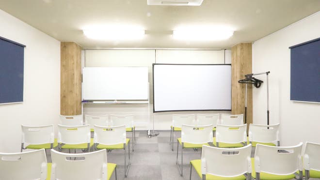 【新宿西口徒歩1分!オフィスビル!同規模で最安!24名】土足可!プロジェクター・WiFi無料!ふれあい貸し会議室 新宿No39の写真17