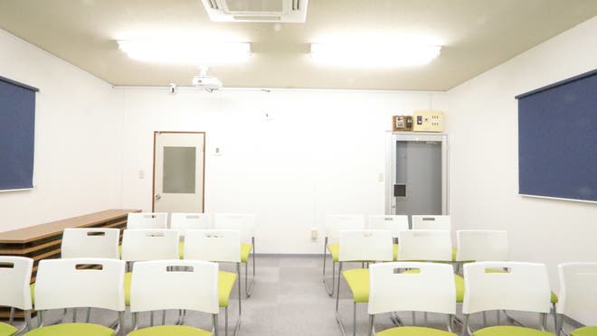 【新宿西口徒歩1分!オフィスビル!同規模で最安!24名】土足可!プロジェクター・WiFi無料!ふれあい貸し会議室 新宿No39の写真20