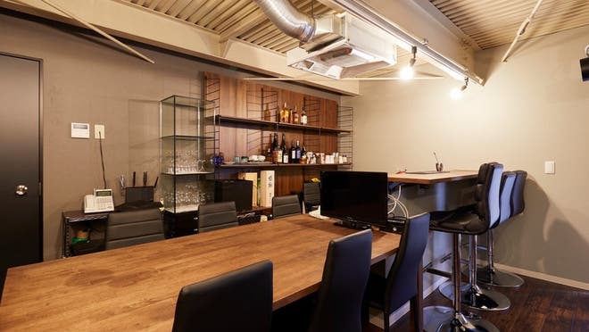 BAR・カフェ風のオシャレな雰囲気 平日1h1,200円~土日祝1h2,500円 ゴミ捨て・おもちゃ完備(有料)の写真2