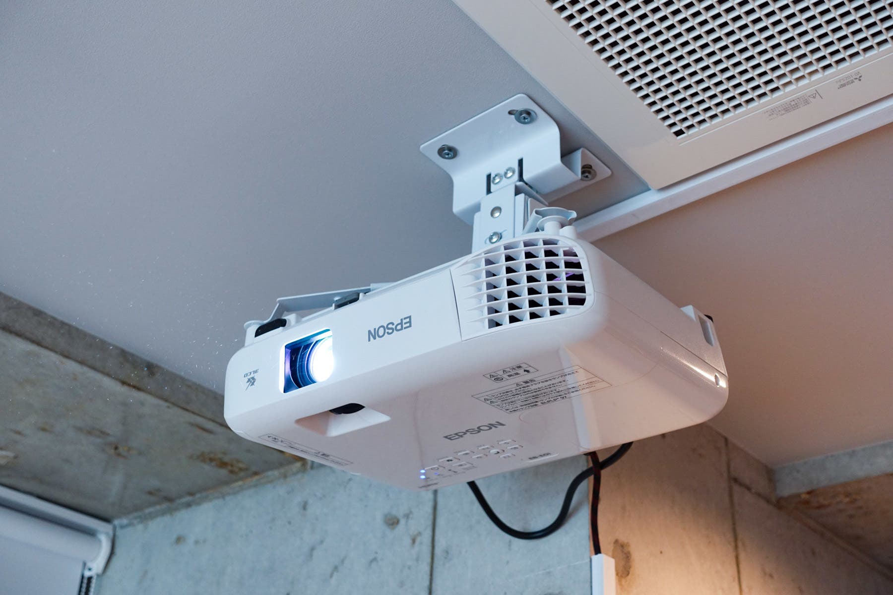 【武蔵小杉駅2分！新築事務所ビル！】男女トイレ別！換気有！NURO光！プロジェクター等無料！ふれあい貸し会議室 武蔵小杉No40の写真7