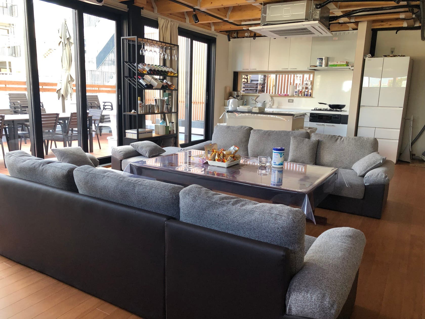 【池袋駅】（個室+テラス）BBQもスポーツ観戦もビジネスも🍻大型テレビ、プロジェクター完備🎥女子会💖パーティ🎉撮影📸に最適！の写真11