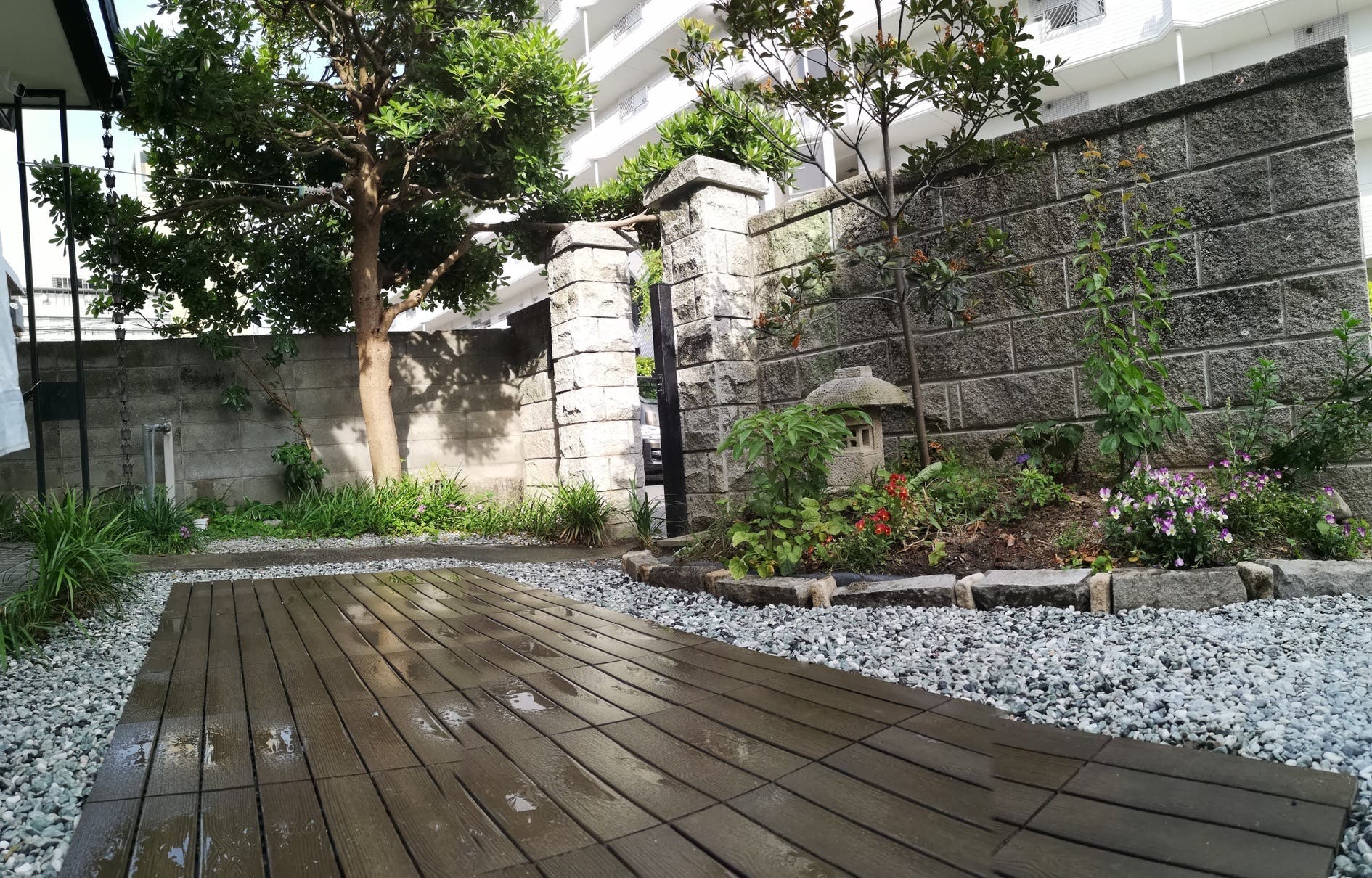 広い一軒家の一階部分貸し出し、高松駅、港徒歩5分、スーパー1分、海、浜辺2分。の写真10