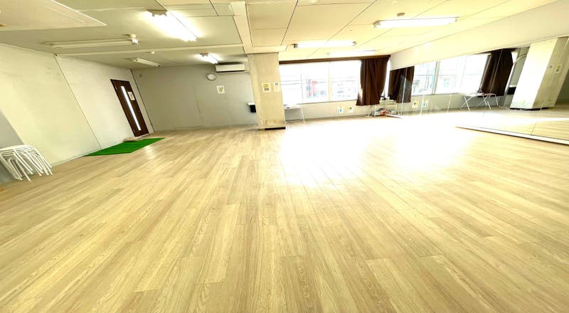 ✨名城Bスタジオ✨10名以上で利用可能✨ダンス✨撮影✨ヨガ✨トレーニング