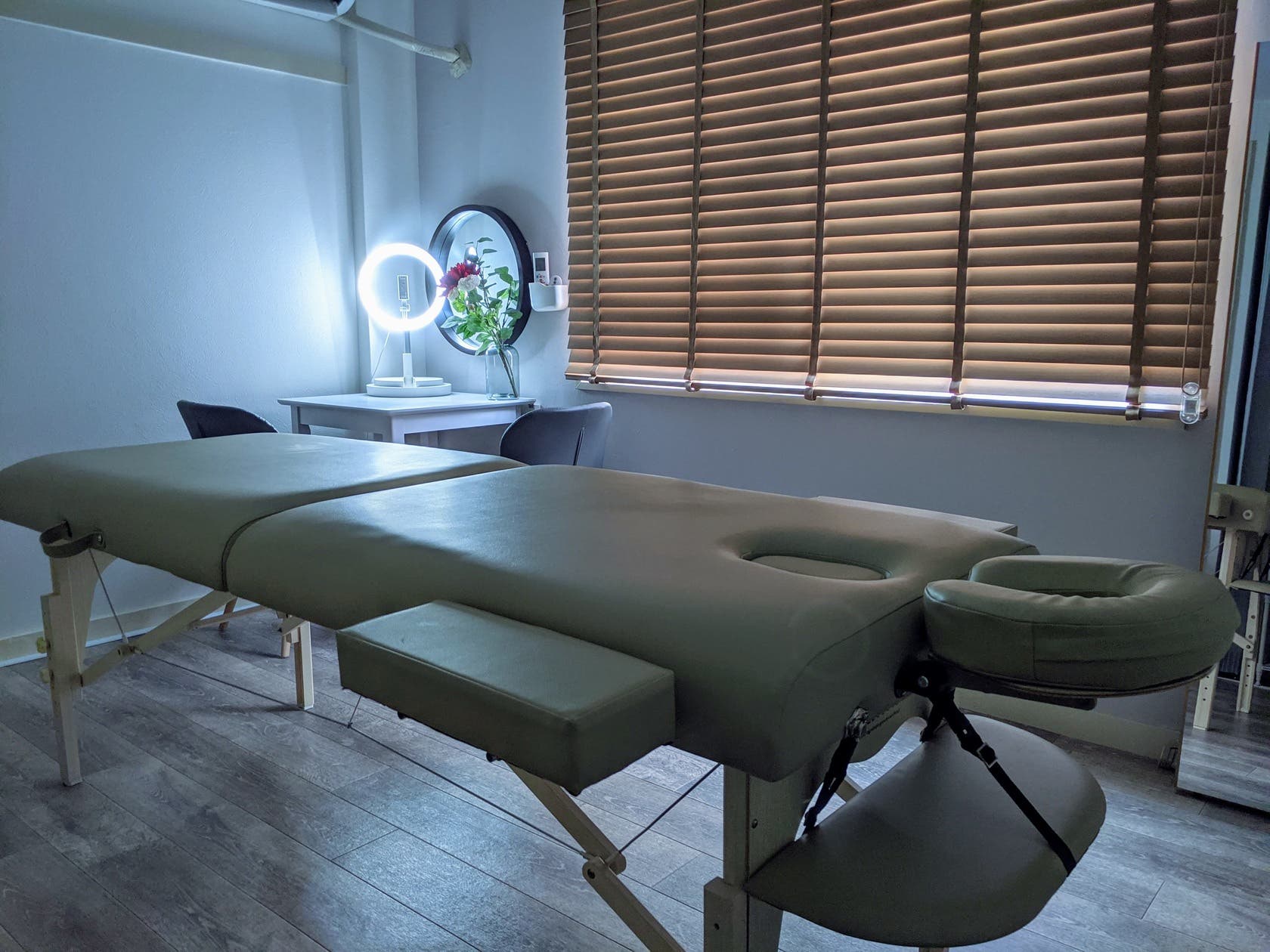 枚方市駅6分】エステ・整体・セラピー・カウンセリング・コワーキングスペース・撮影！Wi-Fi完備！ロボット掃除機でお掃除楽々✨の写真5