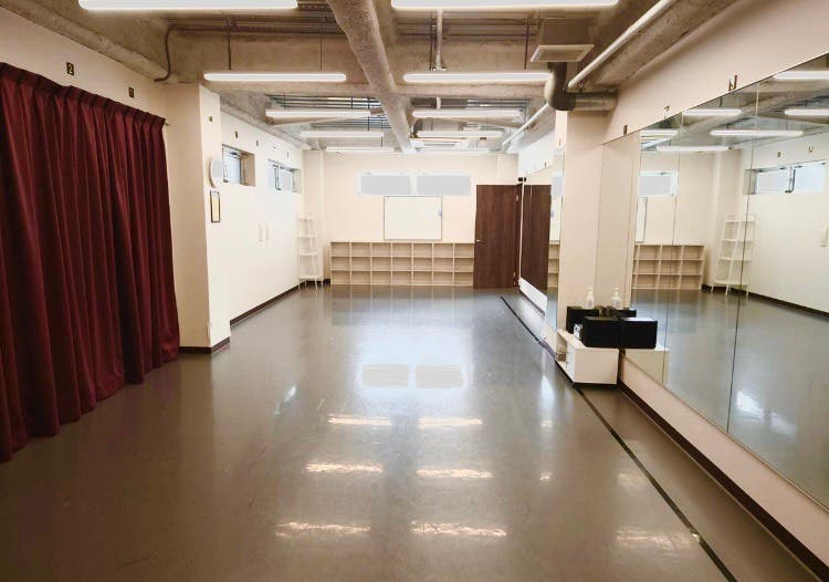 【YTJ三鷹スタジオ】JR三鷹駅徒歩3分・鏡張りのダンスやレッスンに最適なスタジオですの写真6
