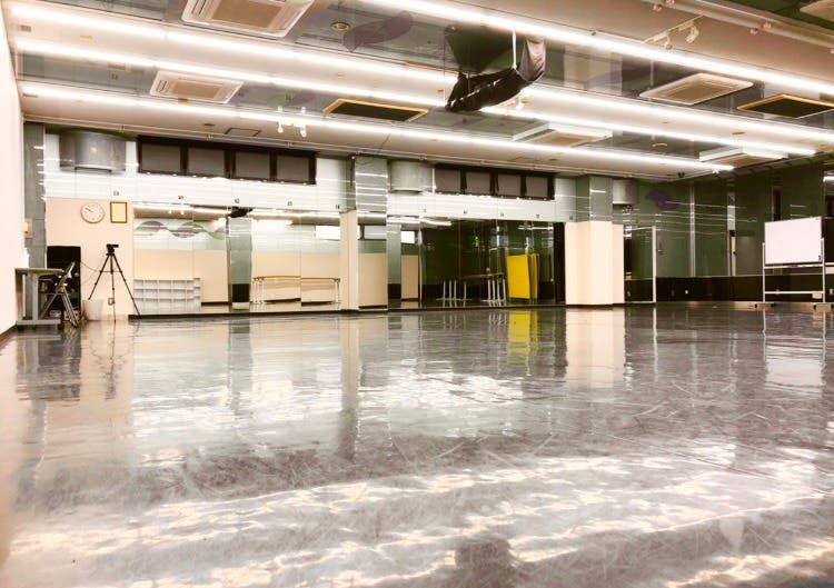 【YTJ藤沢スタジオ】JR藤沢駅から徒歩6分・鏡張りのダンスやレッスンに最適なスタジオですの写真2