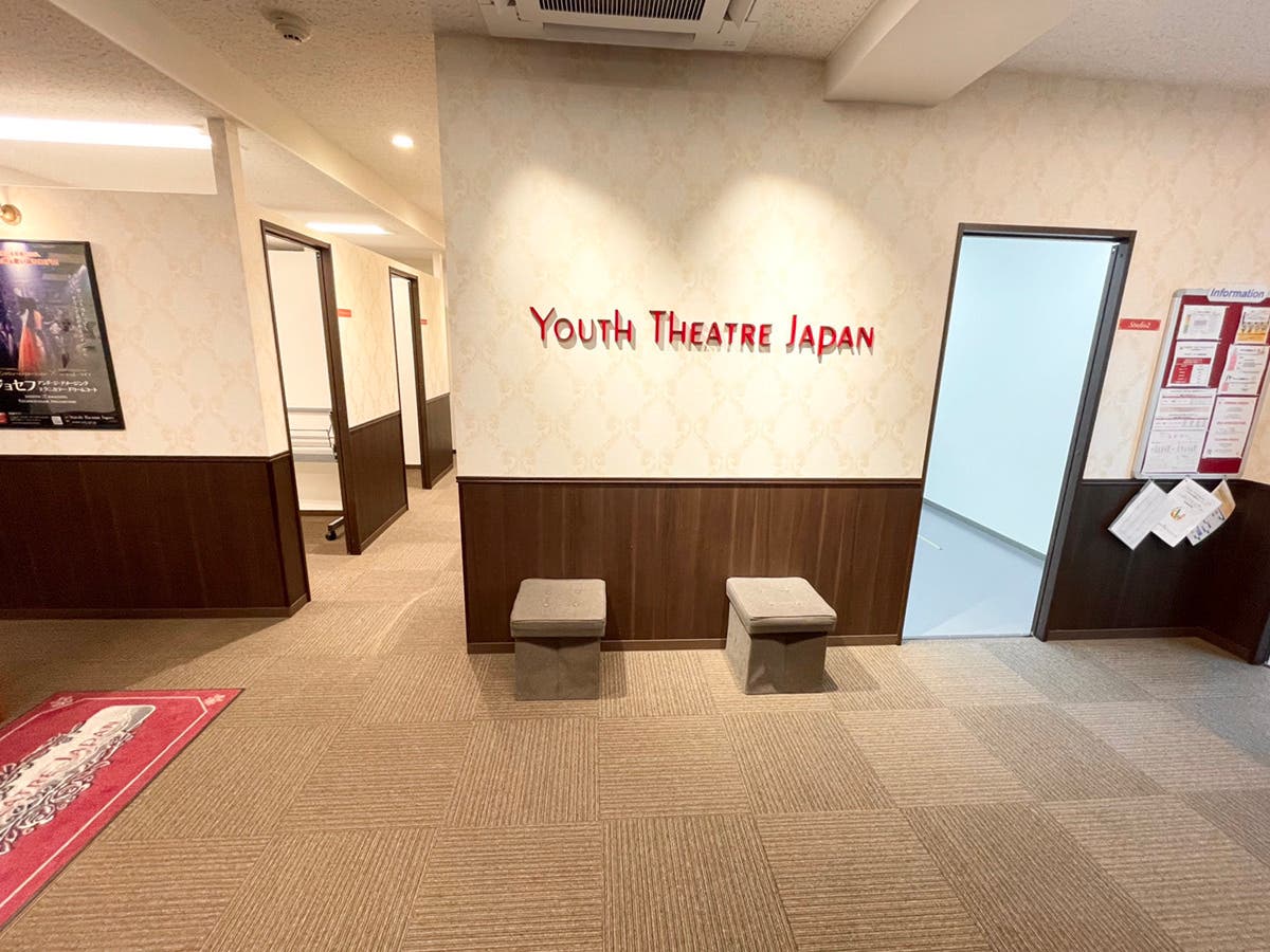 【YTJ博多スタジオ】地下鉄空港線「天神」駅 徒歩5分・鏡張りのダンスやレッスンに最適なスタジオですの写真9