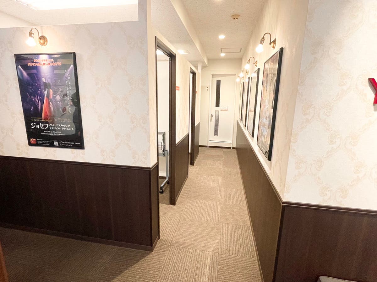 【YTJ博多スタジオ】地下鉄空港線「天神」駅 徒歩5分・鏡張りのダンスやレッスンに最適なスタジオですの写真10