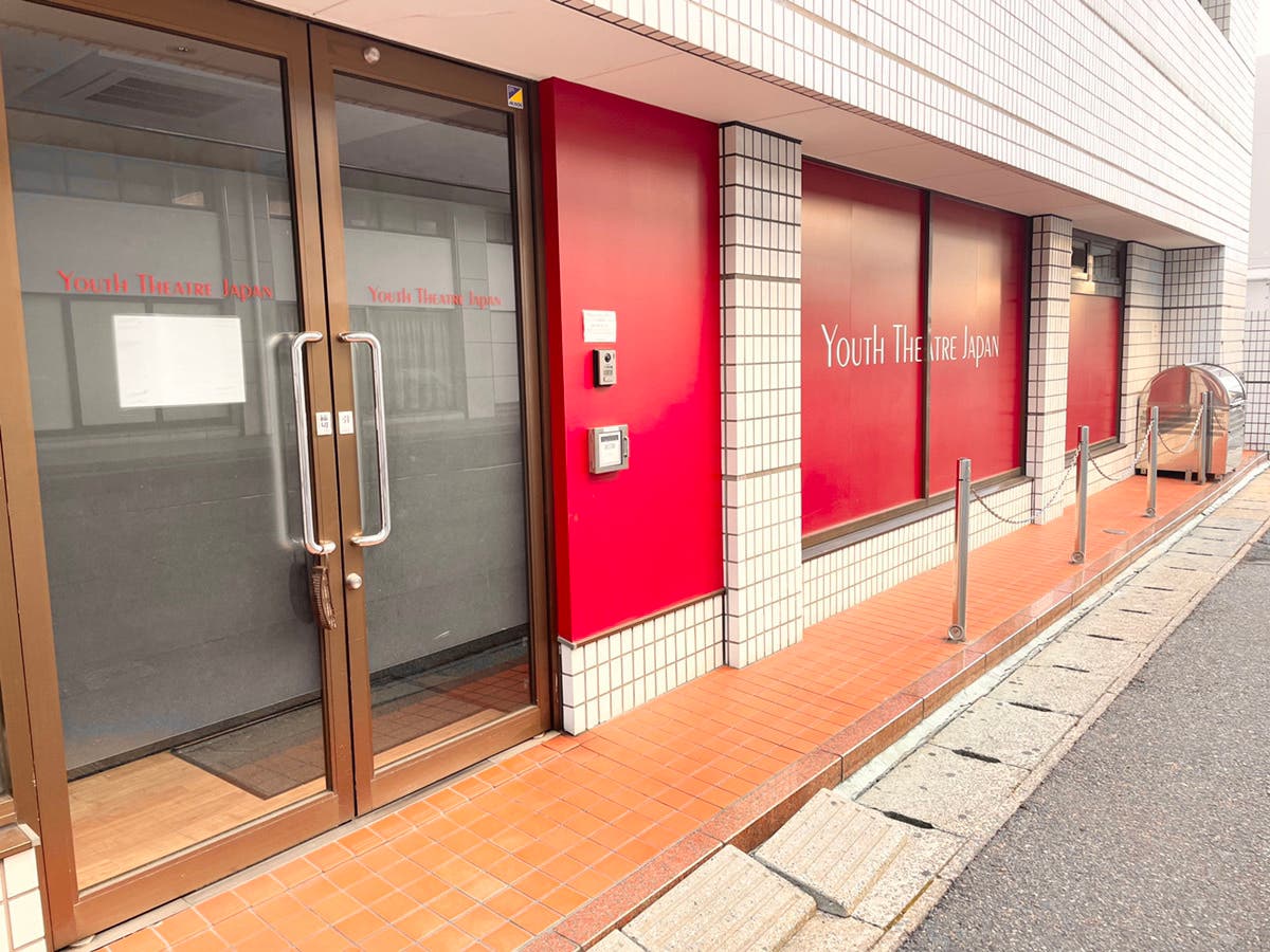 【YTJ博多スタジオ】地下鉄空港線「天神」駅 徒歩5分・鏡張りのダンスやレッスンに最適なスタジオですの写真5