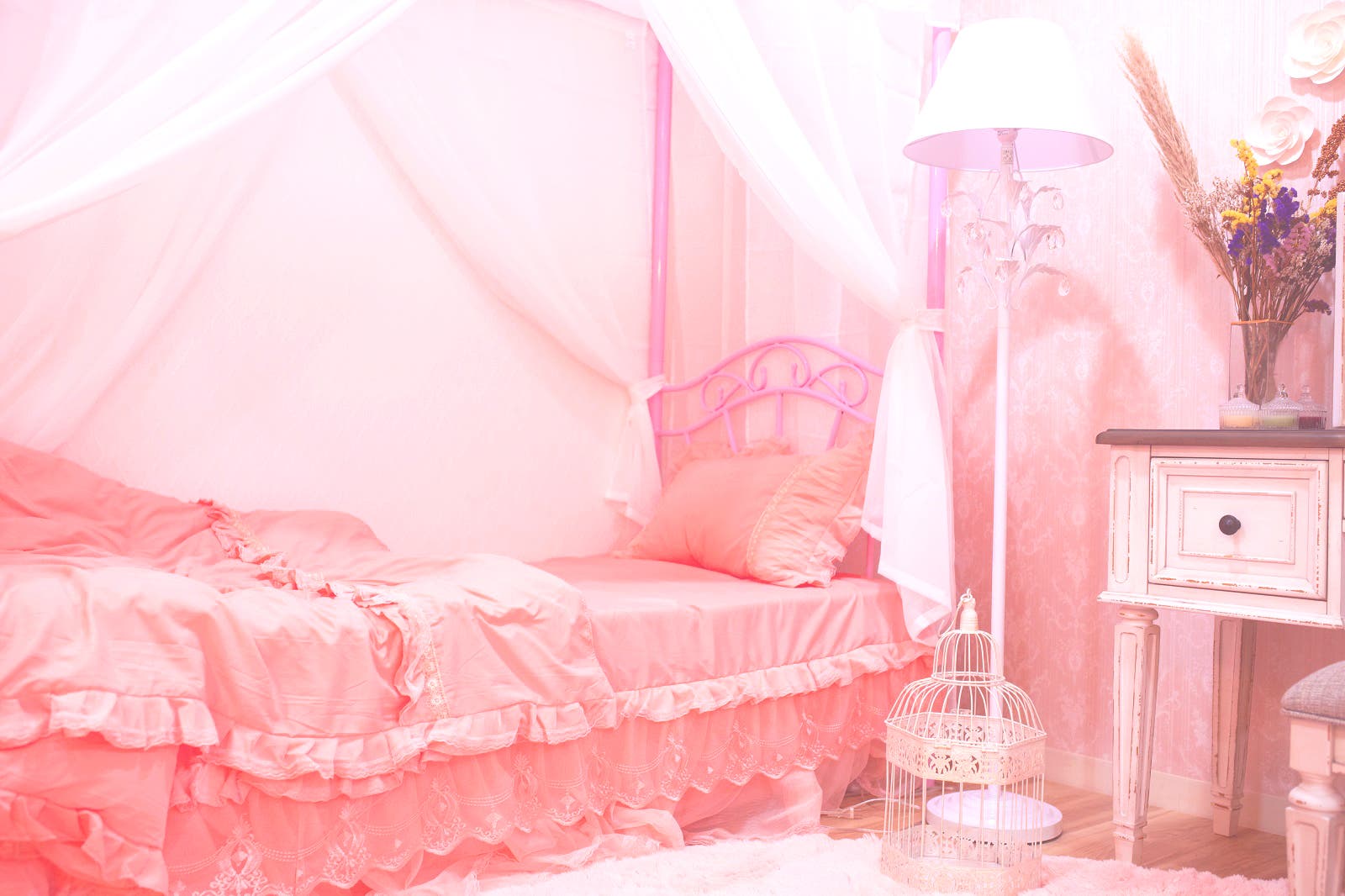 〈沖縄県宜野湾〉天井高270cm72平米の広々とした撮影エリアを３スペース備えた洋風フォトスタジオの写真8