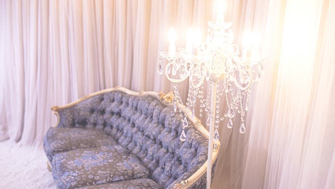 〈沖縄県宜野湾〉天井高270cm72平米の広々とした撮影エリアを3スペース備えた洋風フォトスタジオの写真4