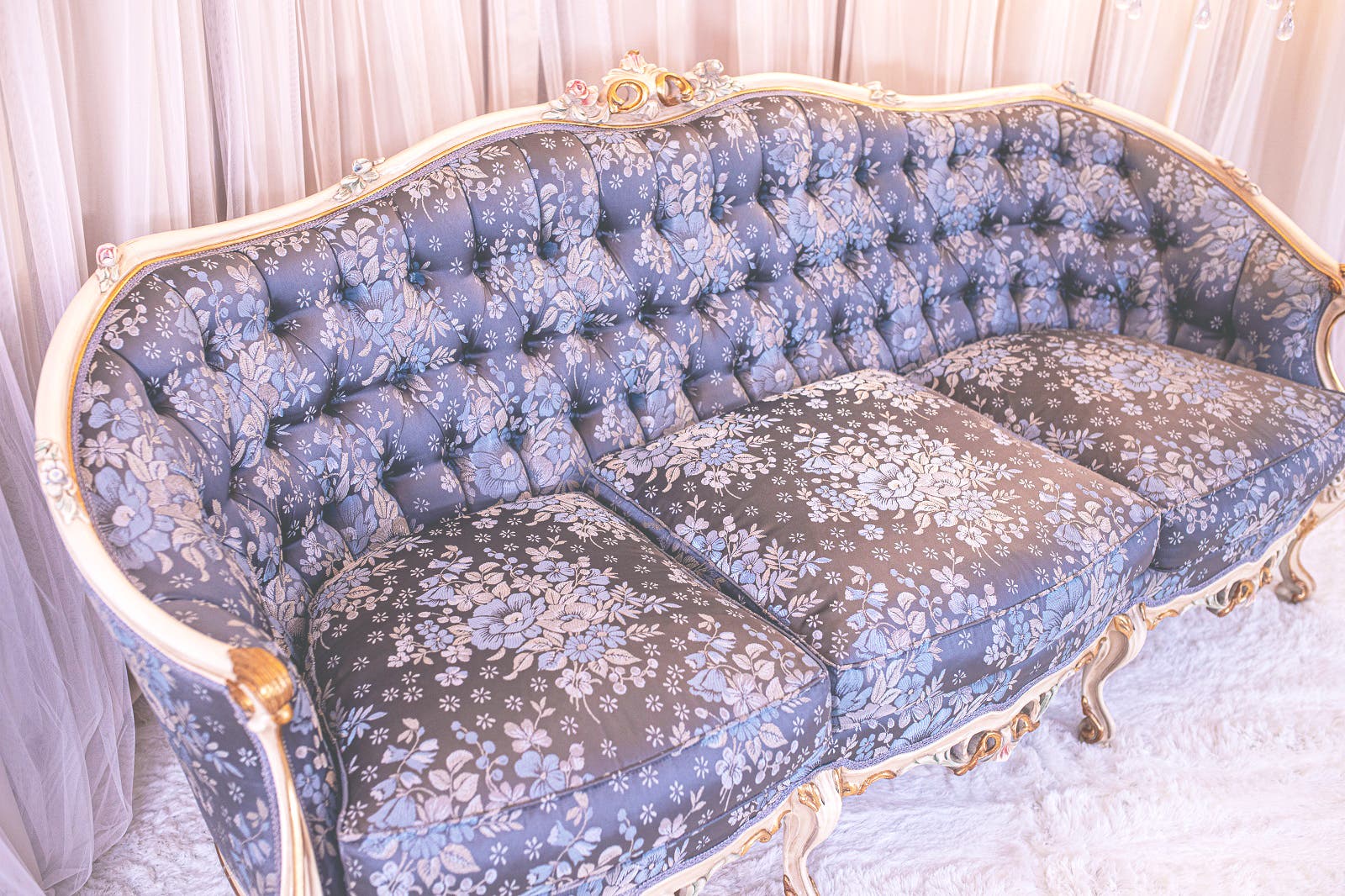 〈沖縄県宜野湾〉天井高270cm72平米の広々とした撮影エリアを３スペース備えた洋風フォトスタジオの写真5