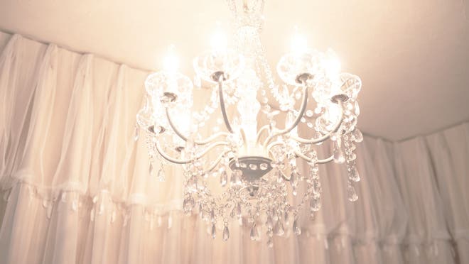 〈沖縄県宜野湾〉天井高270cm72平米の広々とした撮影エリアを3スペース備えた洋風フォトスタジオの写真6