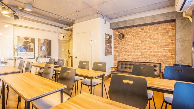 【高田馬場駅3分!16名利用可!】綺麗な室内!WiFi・プロジェクター・ホワイトボード全て無料!ふれあい貸し会議室 高田馬場Dの写真3