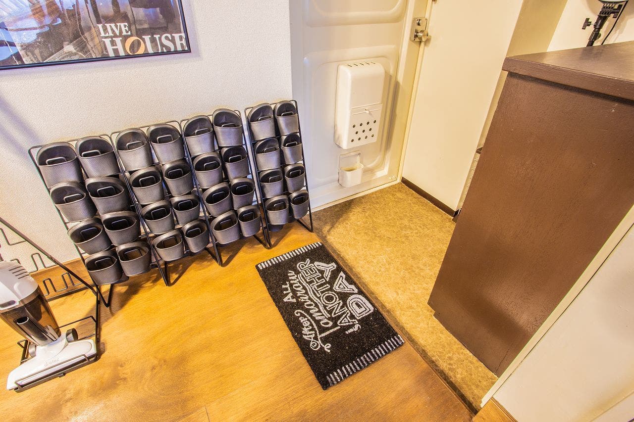 【高田馬場駅3分！16名利用可！】綺麗な室内！WiFi・プロジェクター・ホワイトボード全て無料！ふれあい貸し会議室 高田馬場Dの写真11