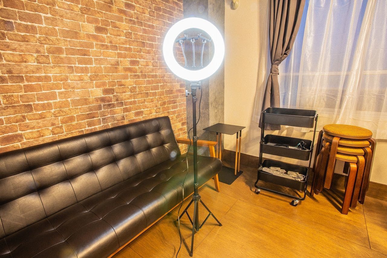 【高田馬場駅3分！16名利用可！】綺麗な室内！WiFi・プロジェクター・ホワイトボード全て無料！ふれあい貸し会議室 高田馬場Dの写真13