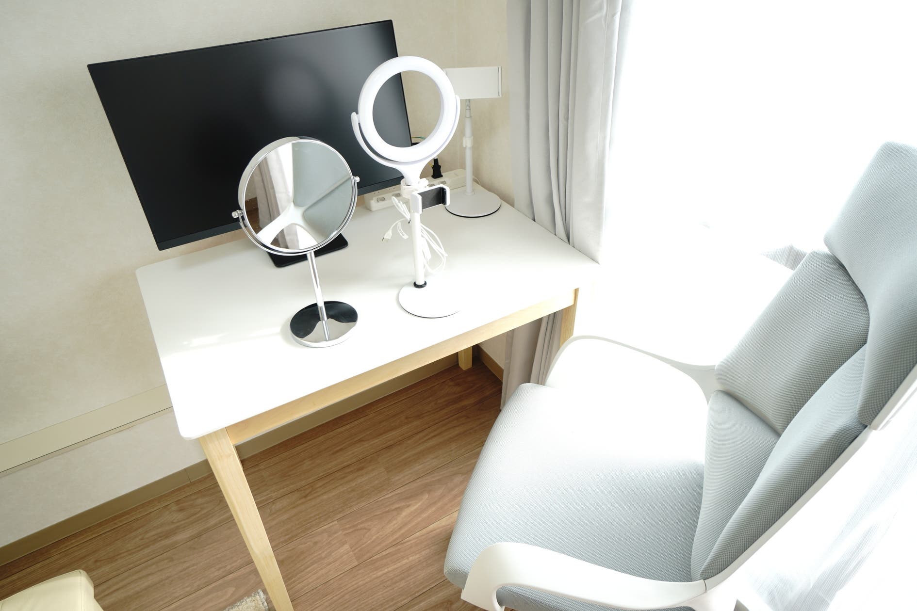 ＜プレイス八王子＞⭐️完全個室⭐️高速Wi-Fi/モニター無料！/テレワーク/Web会議,面接/自習の写真7