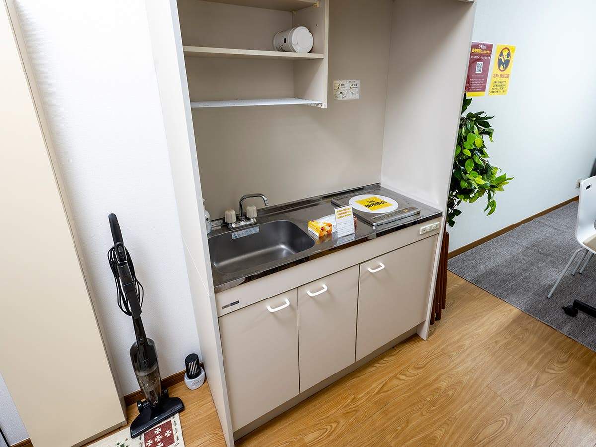 【BASE松戸】松戸駅3分/個室/8人/NURO光・有線LAN/会議 面接/ボドゲ/施術/ネイル/モニター/1F【安い】【綺麗】の写真22