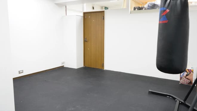 浅草|プライベート打撃ルーム|ミット貸出・撮影可(短時間OK・今すぐ予約)の写真2