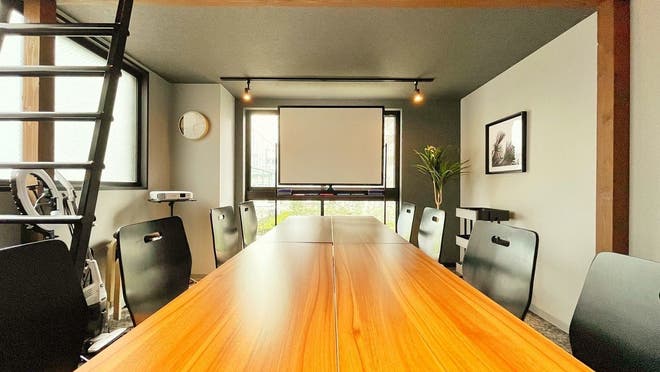 【静岡駅4分!12名利用可】綺麗な完全個室!WiFi・プロジェクター・ホワイトボード全て無料!土足可!ふれあい貸し会議室 静岡Aの写真5