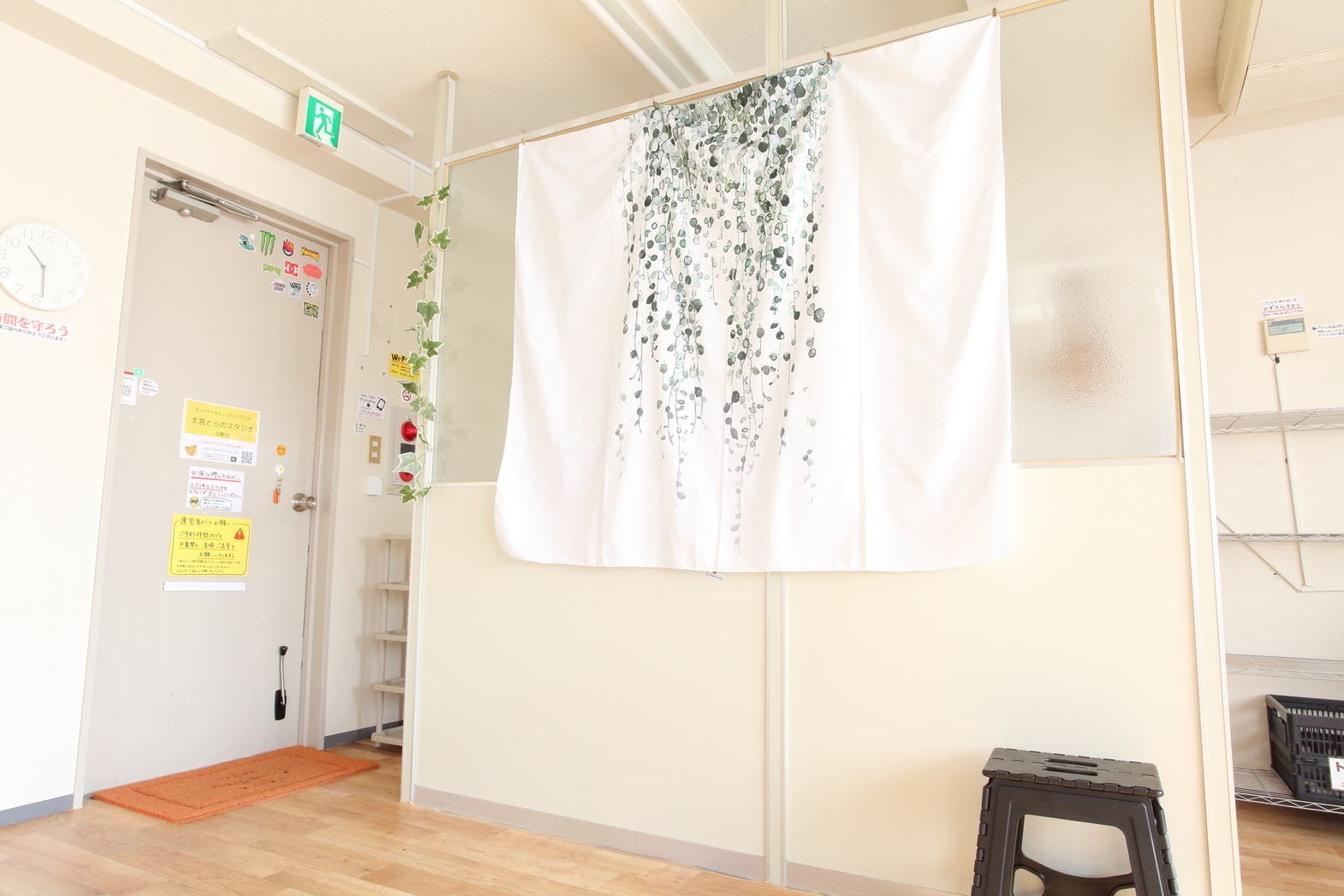 レンタルスタジオDAYS 与野店３階♪ ダンス・ヨガ・演技練習・武道などに！暗幕、充実の照明器具でダンスに没入できます☆の写真12