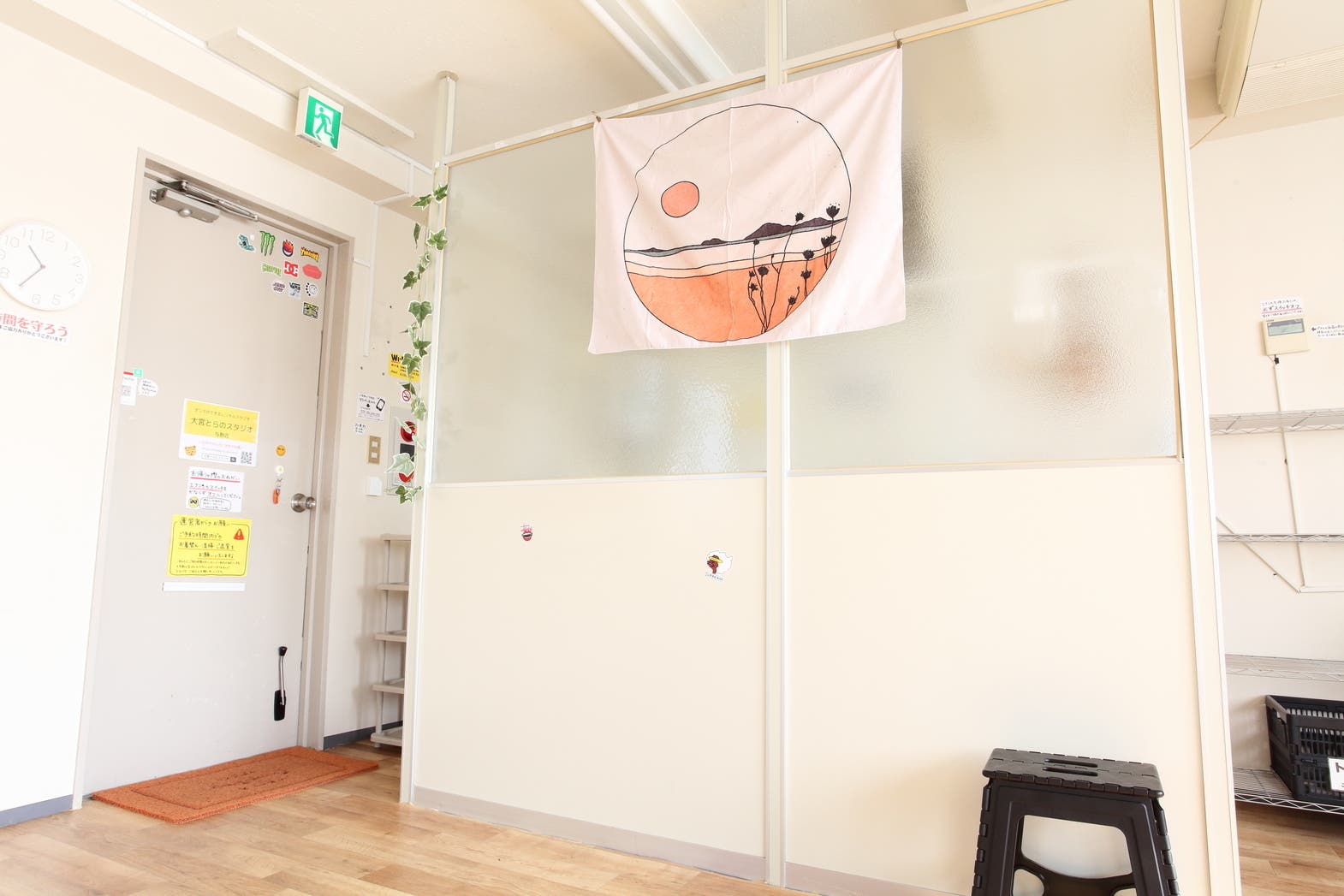 レンタルスタジオDAYS 与野店３階♪ ダンス・ヨガ・演技練習・武道などに！暗幕、充実の照明器具でダンスに没入できます☆の写真15