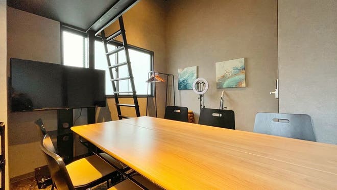 【静岡駅4分!10名利用可】綺麗な完全個室!WiFi・大型モニター・ホワイトボード全て無料!土足可!ふれあい貸し会議室 静岡Bの写真3