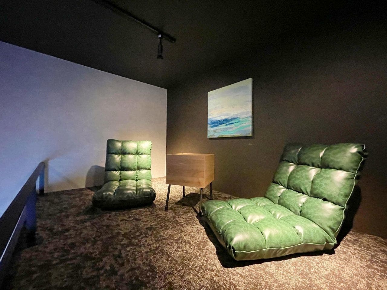 【静岡駅4分！10名利用可】綺麗な完全個室！WiFi・大型モニター・ホワイトボード全て無料！土足可！ふれあい貸し会議室 静岡Bの写真7