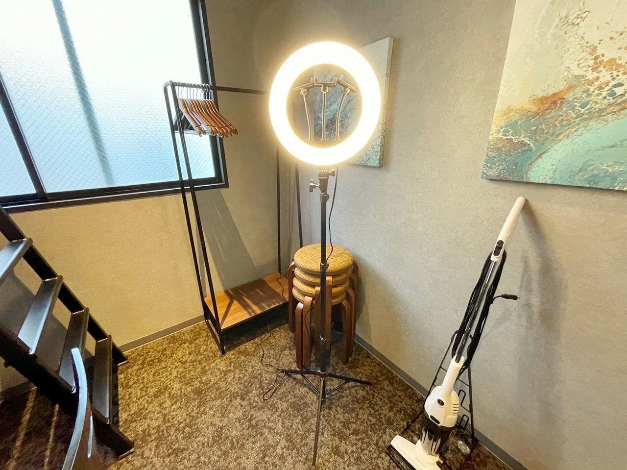 【静岡駅4分！10名利用可】綺麗な完全個室！WiFi・大型モニター・ホワイトボード全て無料！土足可！ふれあい貸し会議室 静岡Bの写真12