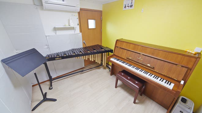 【溝の口徒歩2分】ピアノ🎸防音室《🕒24時間/要予約》⭐️教室開講OK:Bルームの写真1