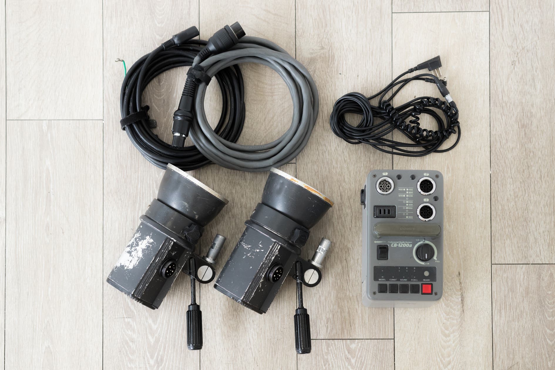 【代々木駅】3分！リーズナブルな自然光の入る白壁撮影スタジオ。家具や観葉植物が豊富でお家時間の再現やヨガ撮影にオススメ！の写真24