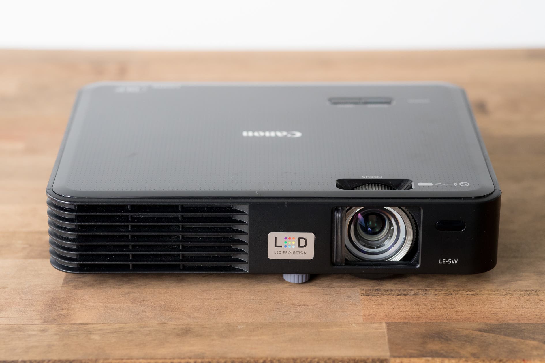 【代々木駅】3分！リーズナブルな自然光の入る白壁撮影スタジオ。家具や観葉植物が豊富でお家時間の再現やヨガ撮影にオススメ！の写真18