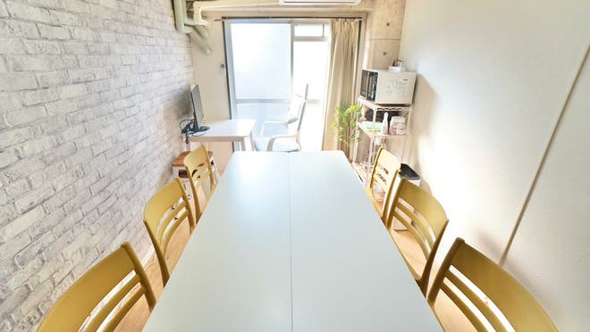 <新大阪Place509>【徒歩3分】完全個室✨24時間利用可★モニター/光回線!/テレワーク/会議/ボードゲーム/撮影の写真2