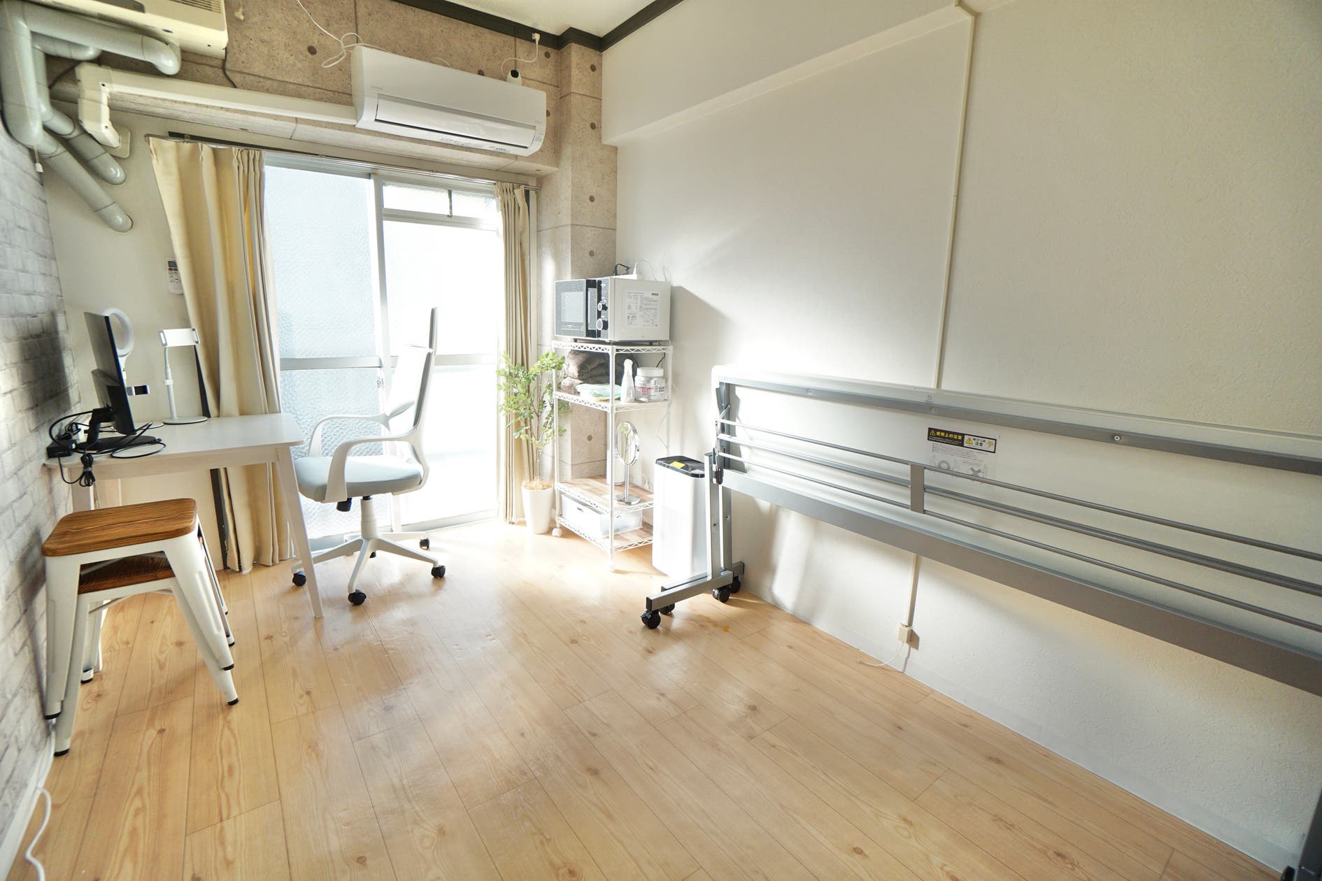 ＜新大阪Place509＞【徒歩3分】完全個室✨24時間利用可★モニター/光回線！/テレワーク/会議/ボードゲーム/撮影の写真7