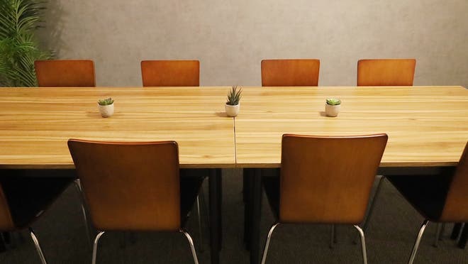 「高田馬場駅 徒歩2分🚶!大型モニター、プロジェクター完備で会議やセミナーに最適👥✨」の写真5