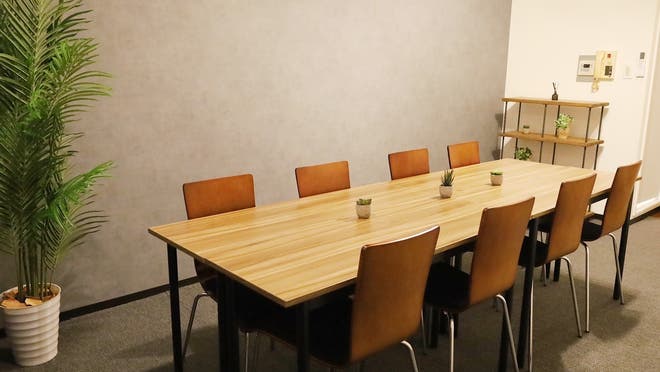 「高田馬場駅 徒歩2分🚶!大型モニター、プロジェクター完備で会議やセミナーに最適👥✨」の写真6