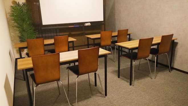 「高田馬場駅 徒歩2分🚶!大型モニター、プロジェクター完備で会議やセミナーに最適👥✨」の写真12