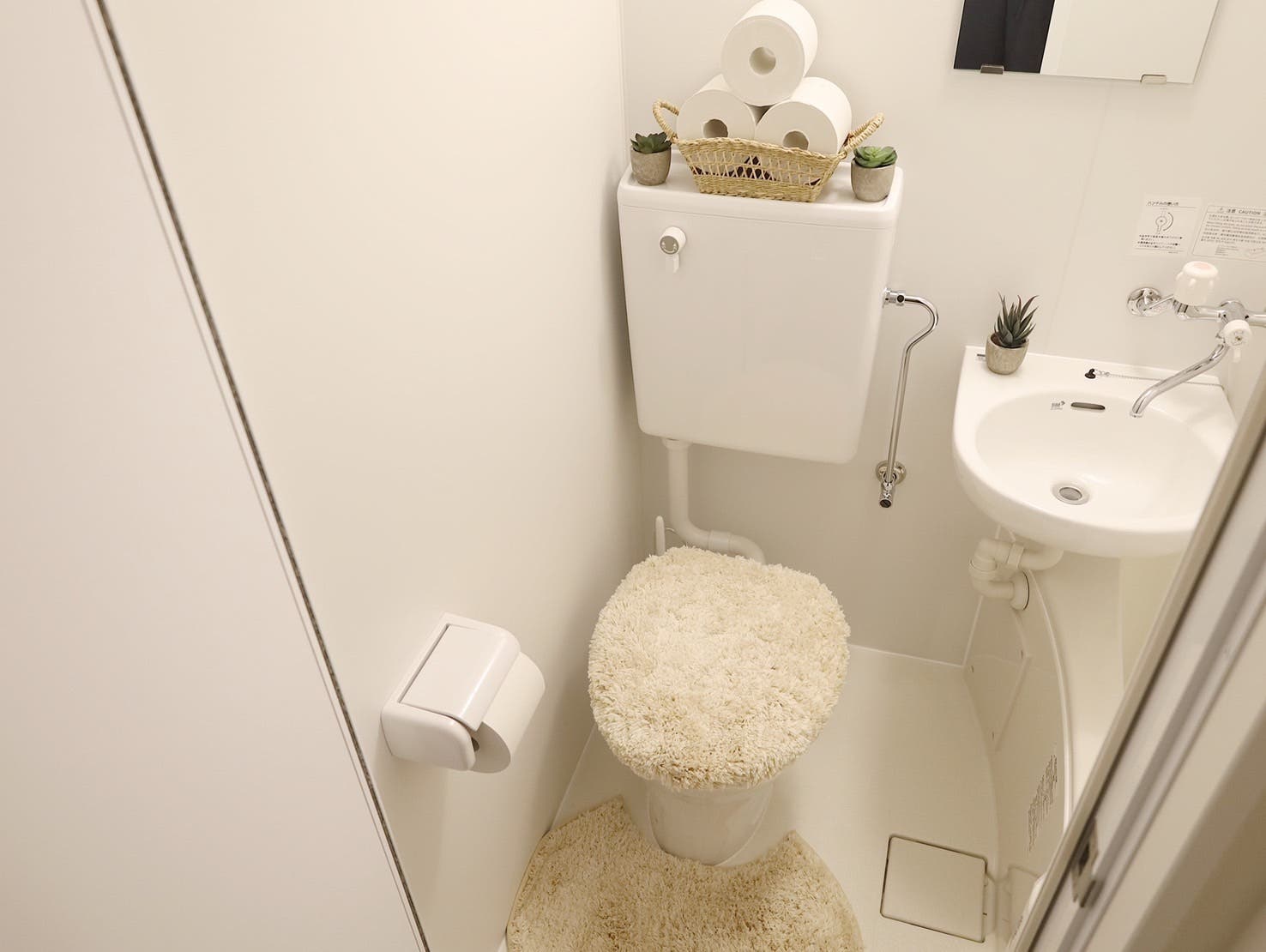 「高田馬場駅 徒歩2分🚶！大型モニター、プロジェクター完備で会議やセミナーに最適👥✨」の写真19