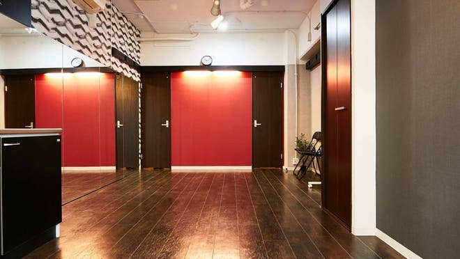 【NEW OPEN黒門市場スグ】人気の難波日本橋エリアでダンスやヨガができるスタジオの写真2