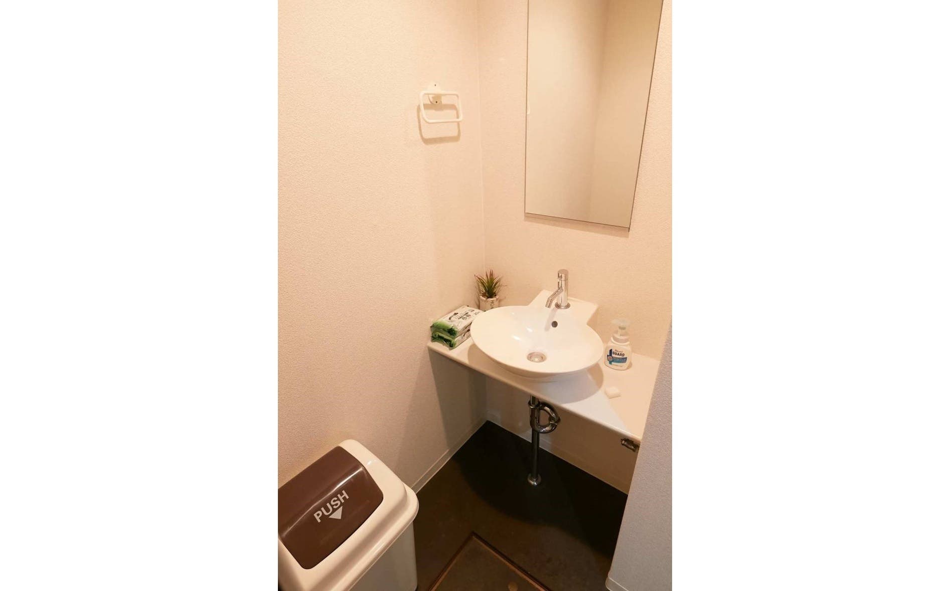 【NEW OPEN黒門市場スグ】人気の難波日本橋エリアでダンスやヨガができるスタジオの写真7