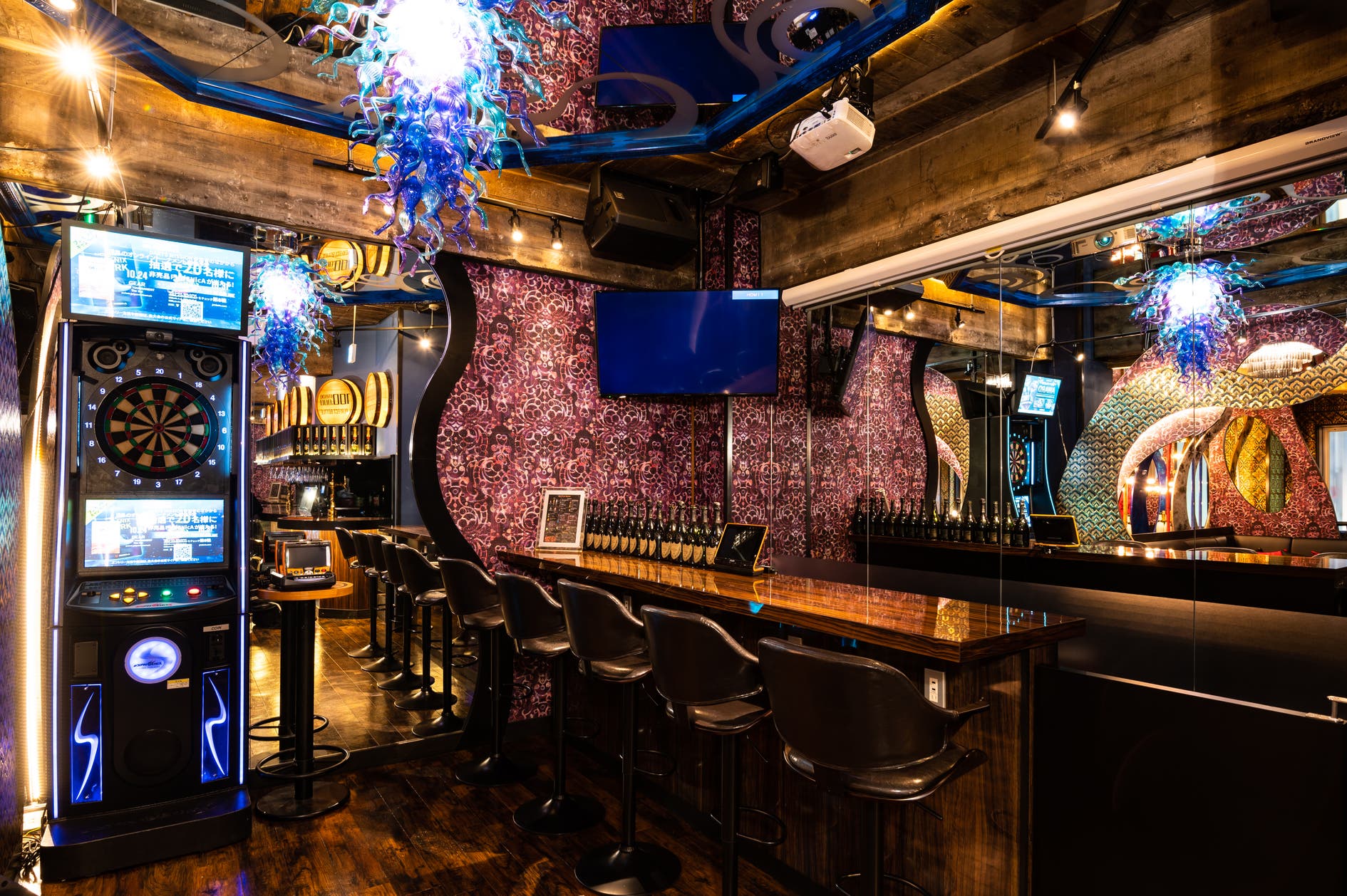 【池袋駅】西口徒歩2分♪自慢の音響・カラオケ設備無料貸し出しのレンタルスペースの写真8