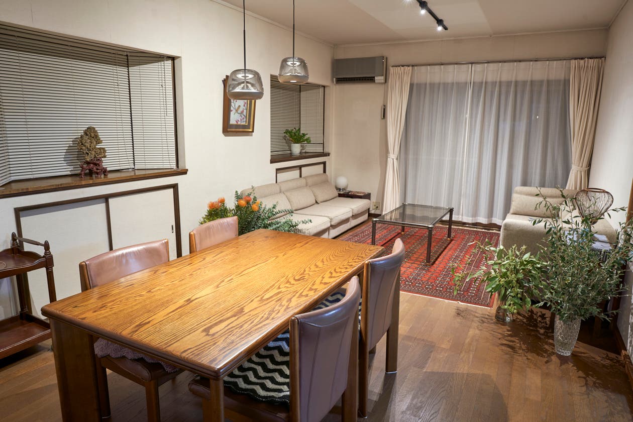 【小鳥庭コトリバ松大東京】明大前のキッチン・和室・庭付きレトロな一軒家。１フロア140㎡で部屋数多く一度に様々なシーンが撮影可能の写真9