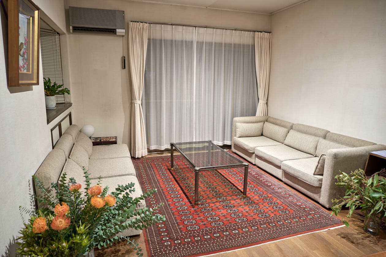 【小鳥庭コトリバ松大東京】明大前のキッチン・和室・庭付きレトロな一軒家。１フロア140㎡で部屋数多く一度に様々なシーンが撮影可能の写真10