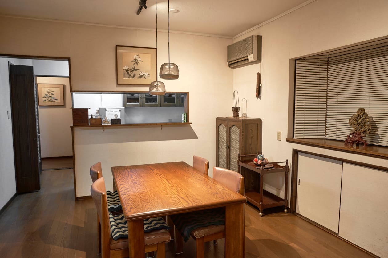 【小鳥庭コトリバ松大東京】明大前のキッチン・和室・庭付きレトロな一軒家。１フロア140㎡で部屋数多く一度に様々なシーンが撮影可能の写真11