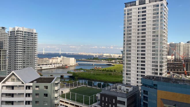 横浜駅徒歩6分!6名会議室 高速wifi/60インチモニター完備 テレワークや会議等で是非!【STAYUP横浜】の写真4