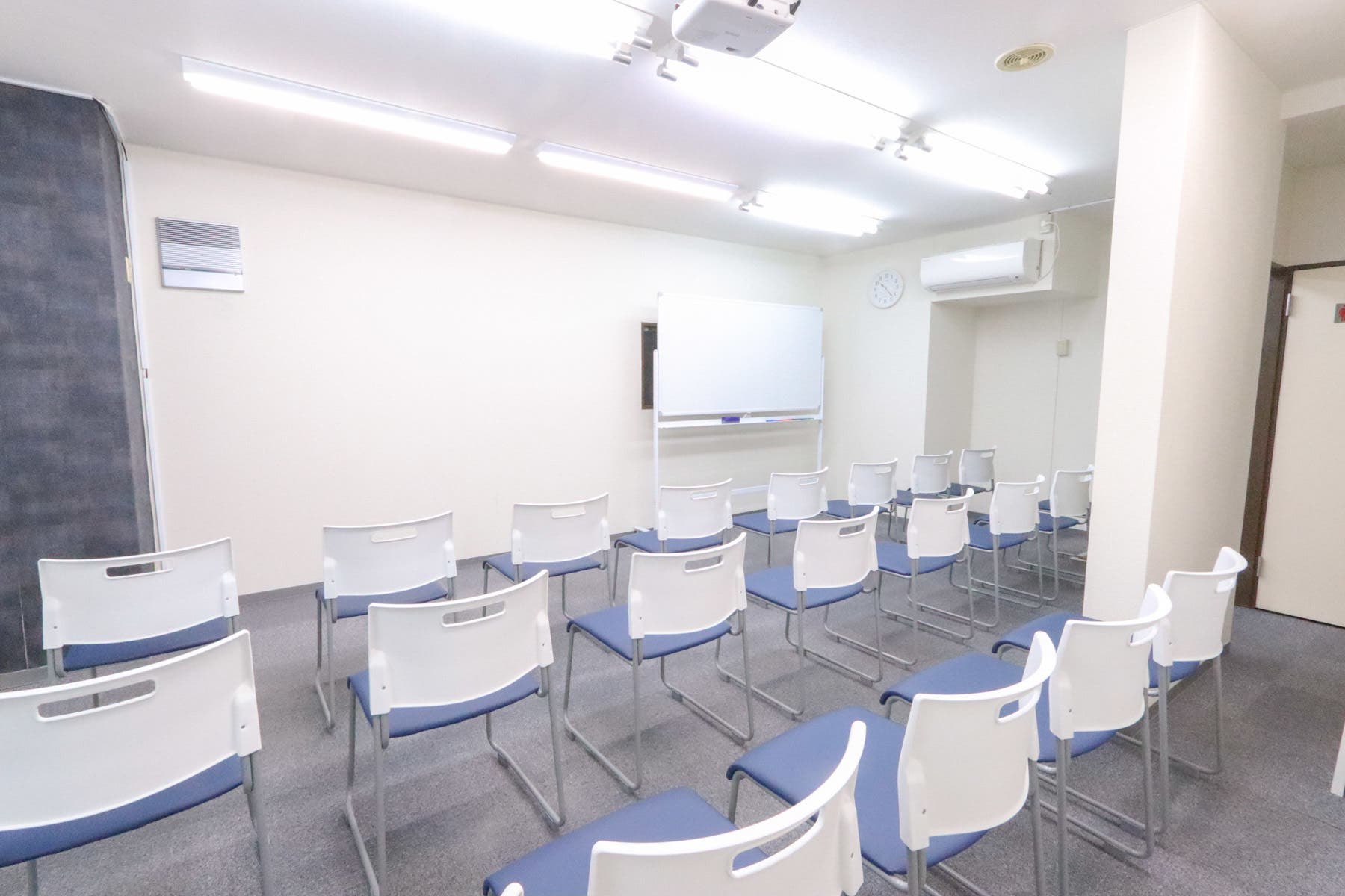 【大崎駅2分！ゲートシティ大崎向かい！】土足可！プロジェクター・ホワイトボード・WiFi完備！ふれあい貸し会議室 大崎No42の写真17