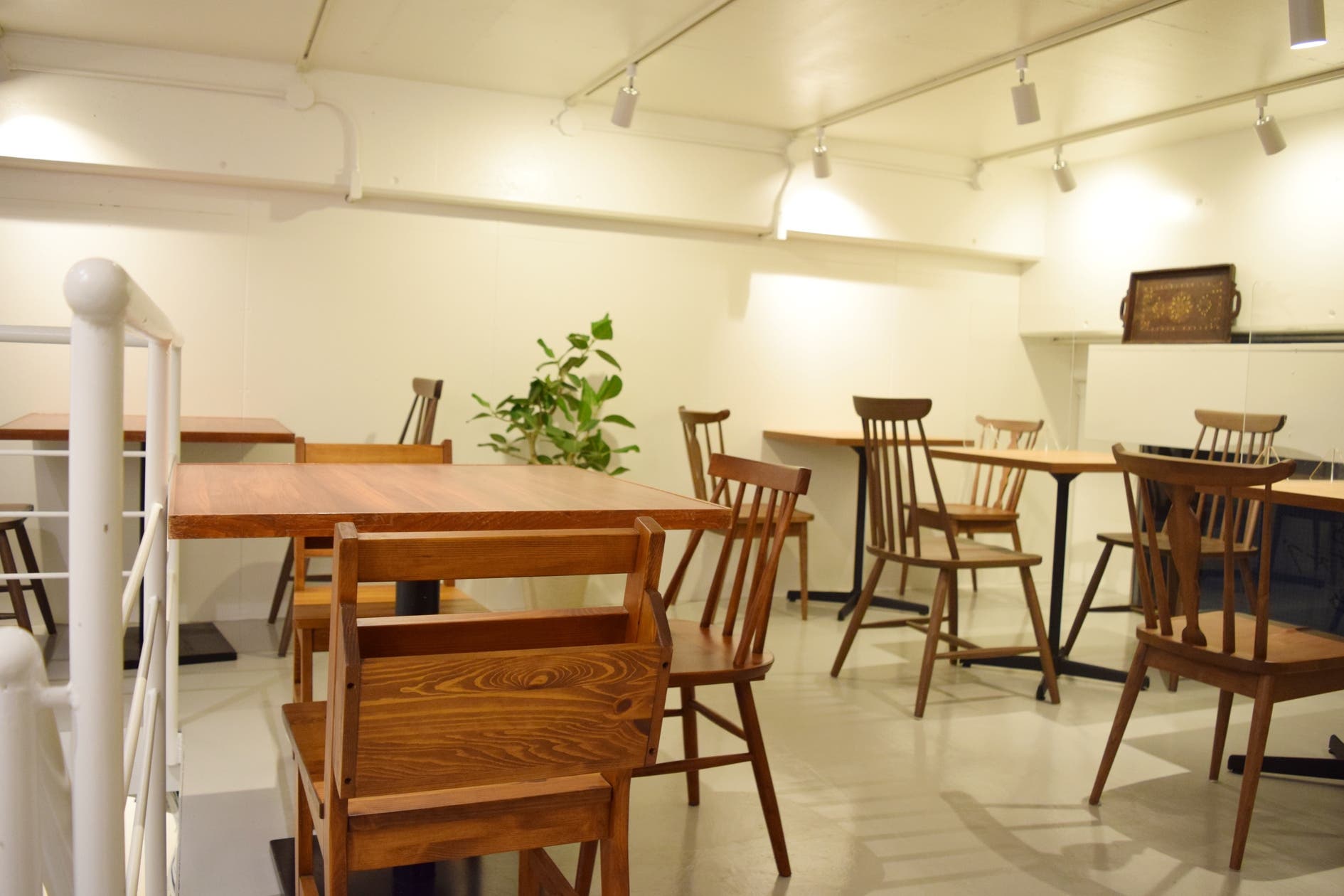 【本町駅徒歩3分！】1階・中2階を丸ごと貸出。展示会、ギャラリー、POP UP、セミナーなどの写真11